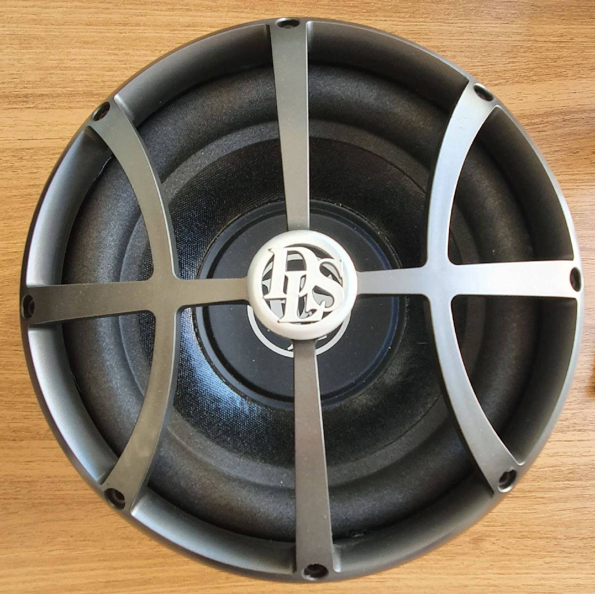 Subwoofer Dls | Item de Música Dls Usado 51936774 | enjoei