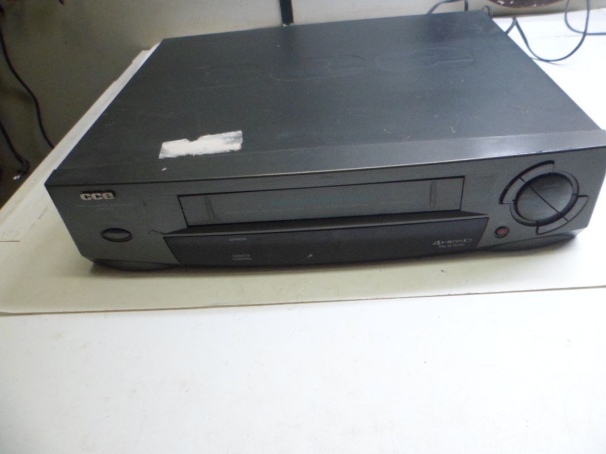 Sucata Video Cassete Cce Vcr-90x - Favro Leia O Anuncio | Item Info ...