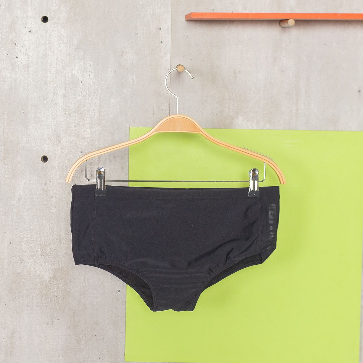 Sunga Preta Básica | Moda Praia Masculina Track&Field Usado 38546769 ...