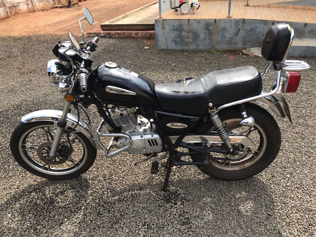 Suzuki Intruder | Carro Suzuki Usado 76136644 | enjoei
