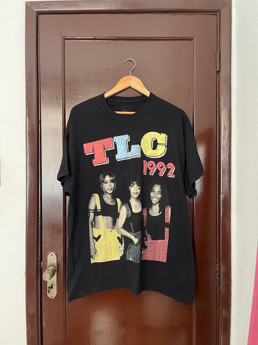 T-shirt The Thread Shop | Camisa Feminina The Thread Shop Usado ...