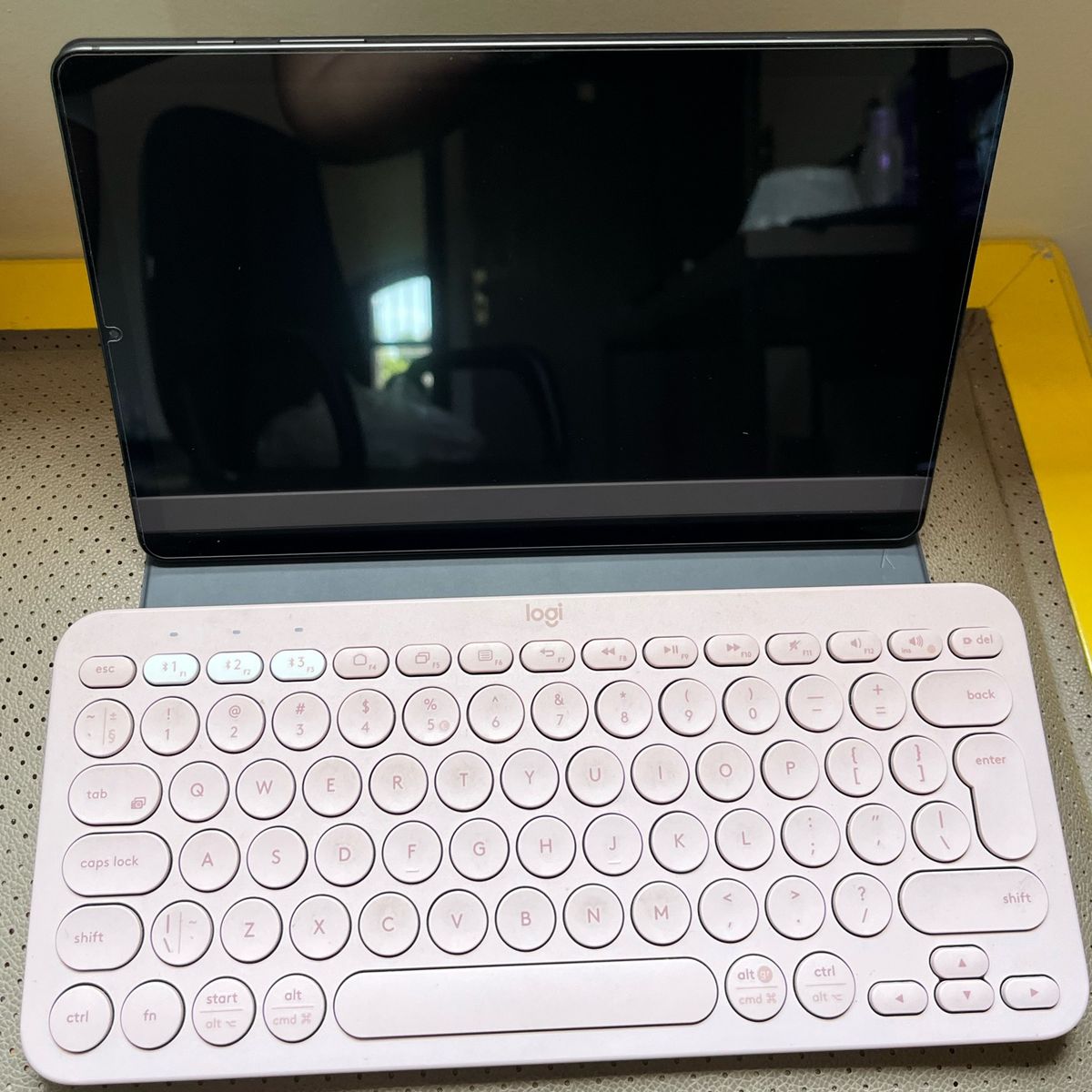 Tablet Samsung Galaxy Tab S6 Lite, 64gb com Teclado Logitech Rosa ...