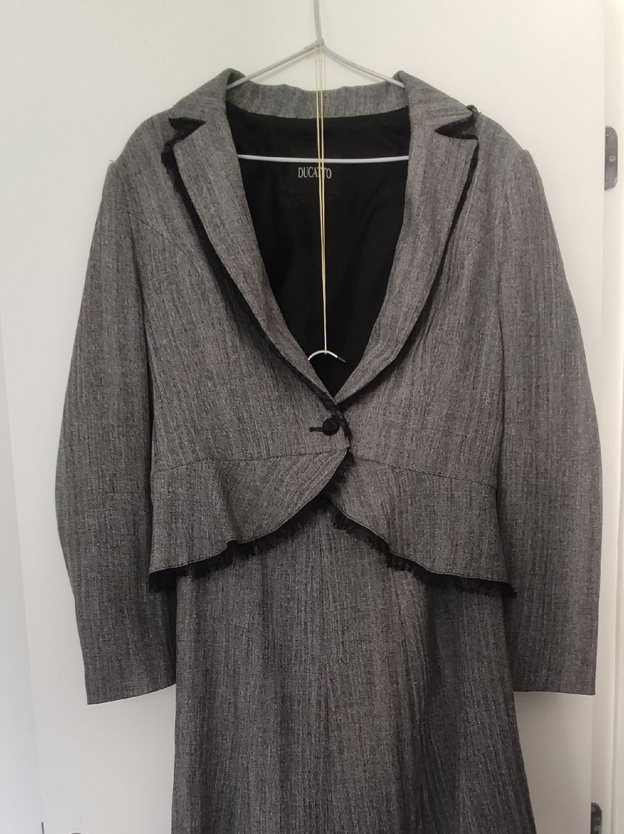 Tailleur (taiêr) Classico | Terno Feminino Ducatto Usado 69109875 | enjoei