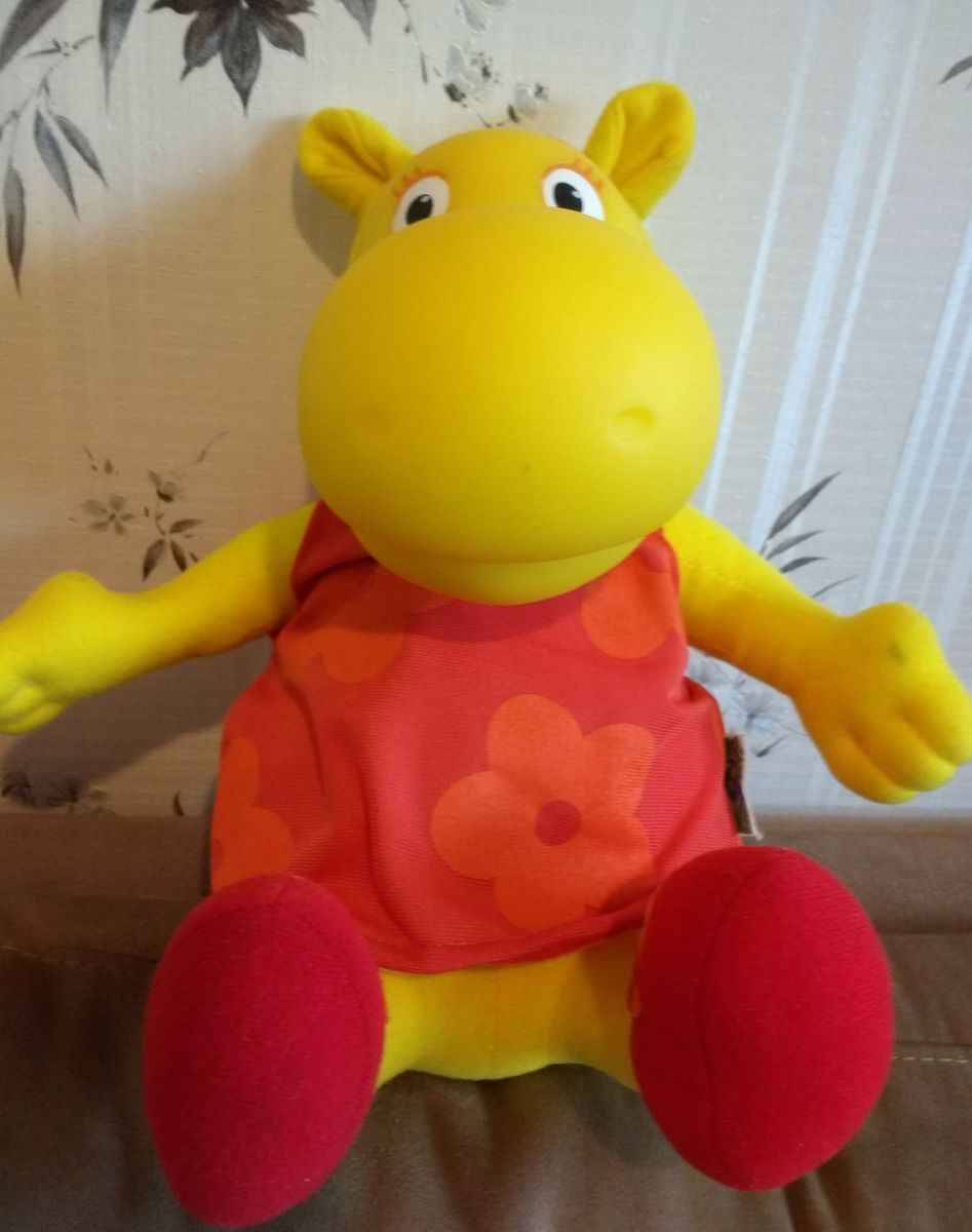 Tasha Backyardigans | Pelúcia Multibrink Usado 20687688 | enjoei