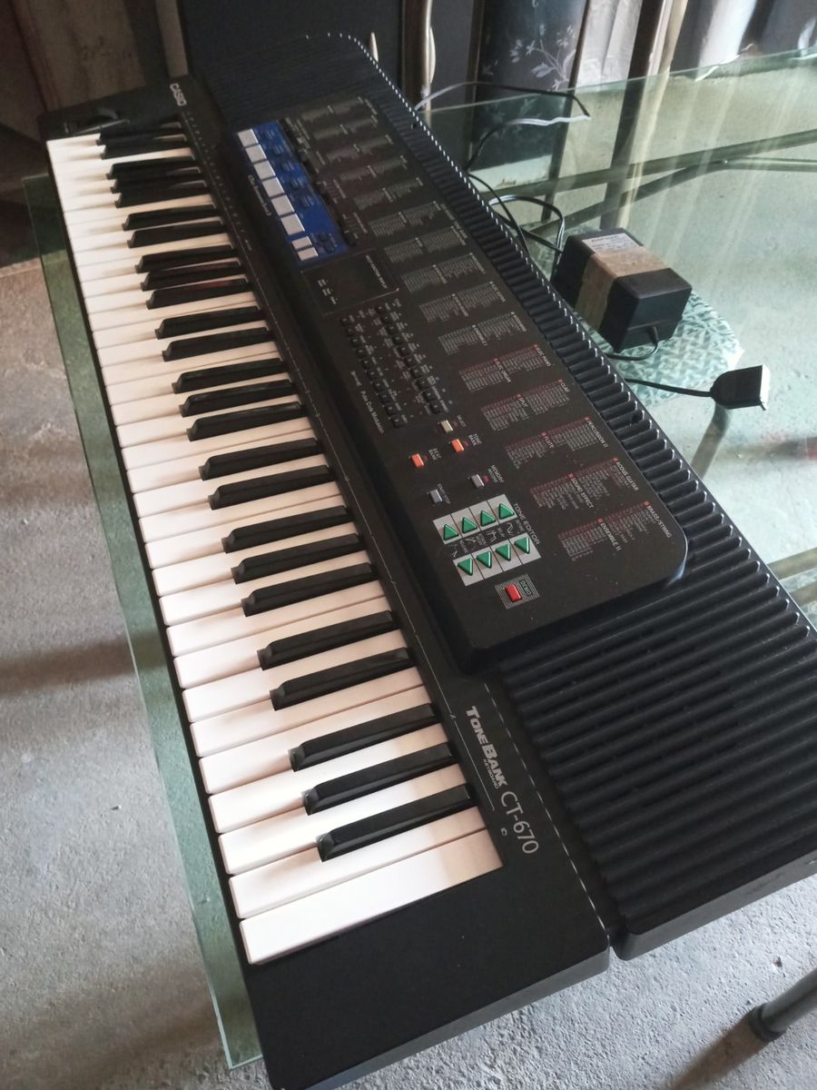 Teclado Casio Ct-670 | Item de Música Casio Usado 76170376 | enjoei