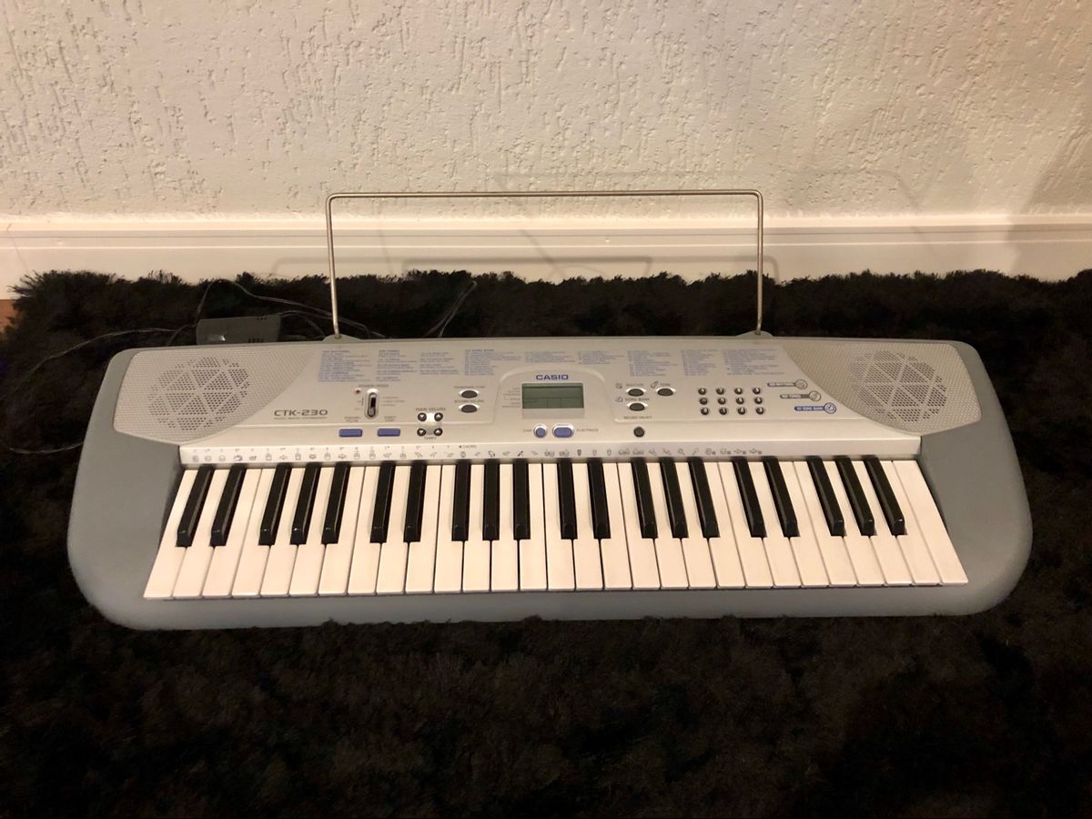 Teclado Casio Ctk- 230 | Item de Música Casio Usado 46607383 | enjoei