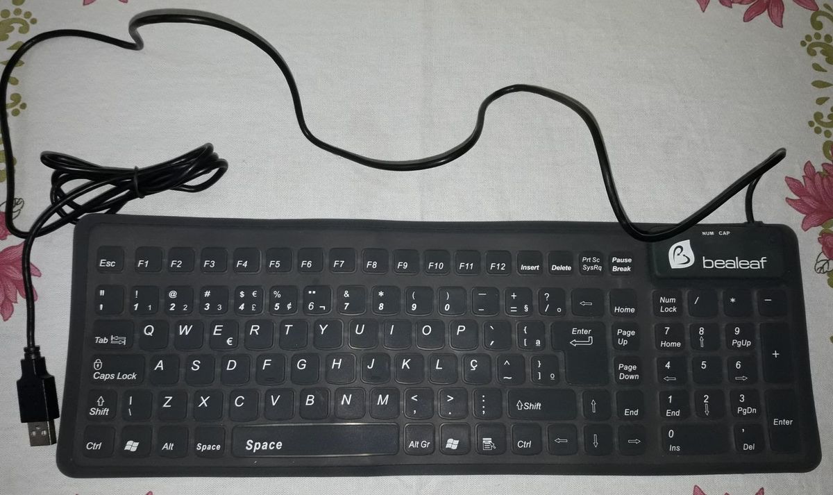 Teclado de Silicone Dobrável. | Teclado p/ Computador Bealeaf Usado ...