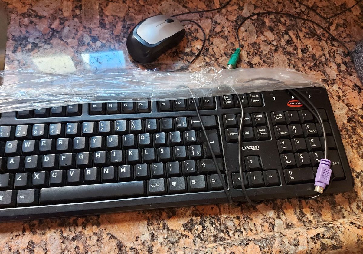 Teclado e Mouse | Teclado p/ Computador Epcom Usado 55776848 | enjoei