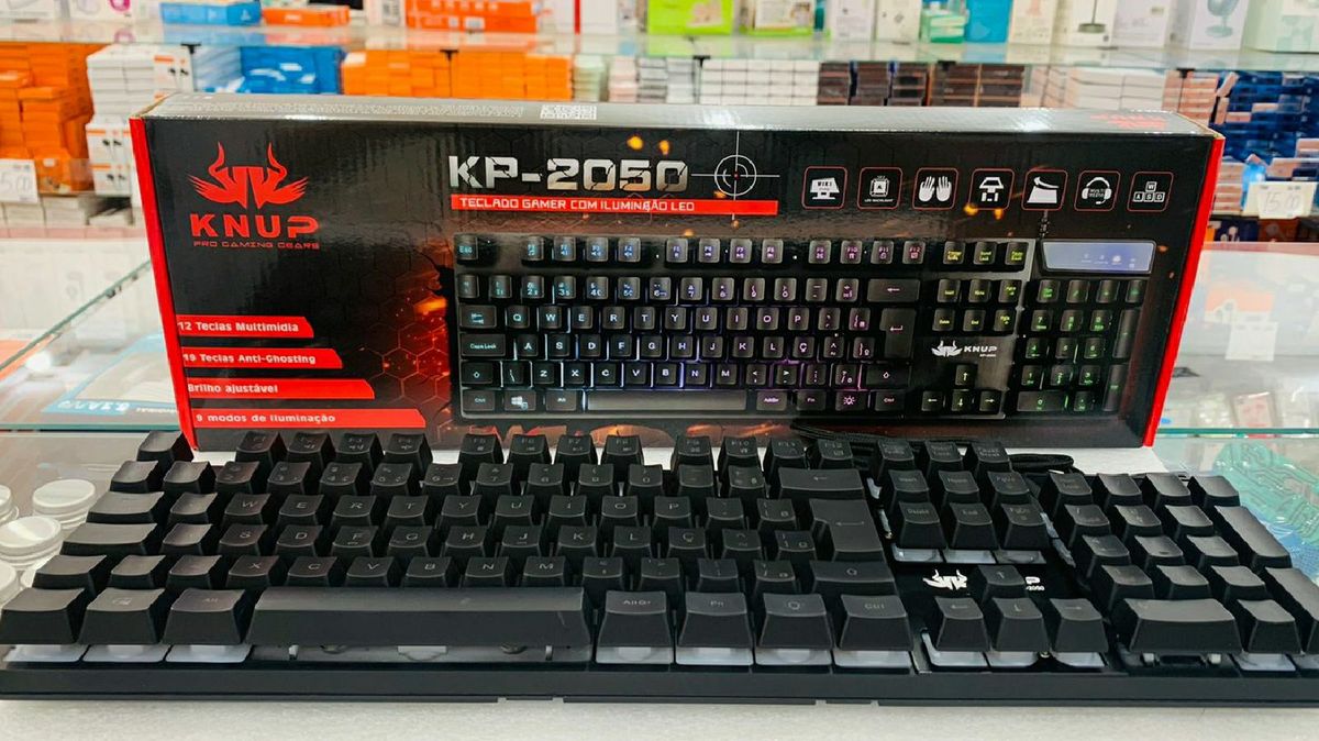 Teclado Gamer Knup Kp-2050 Qwerty Português Brasil Cor Preto com Luz ...