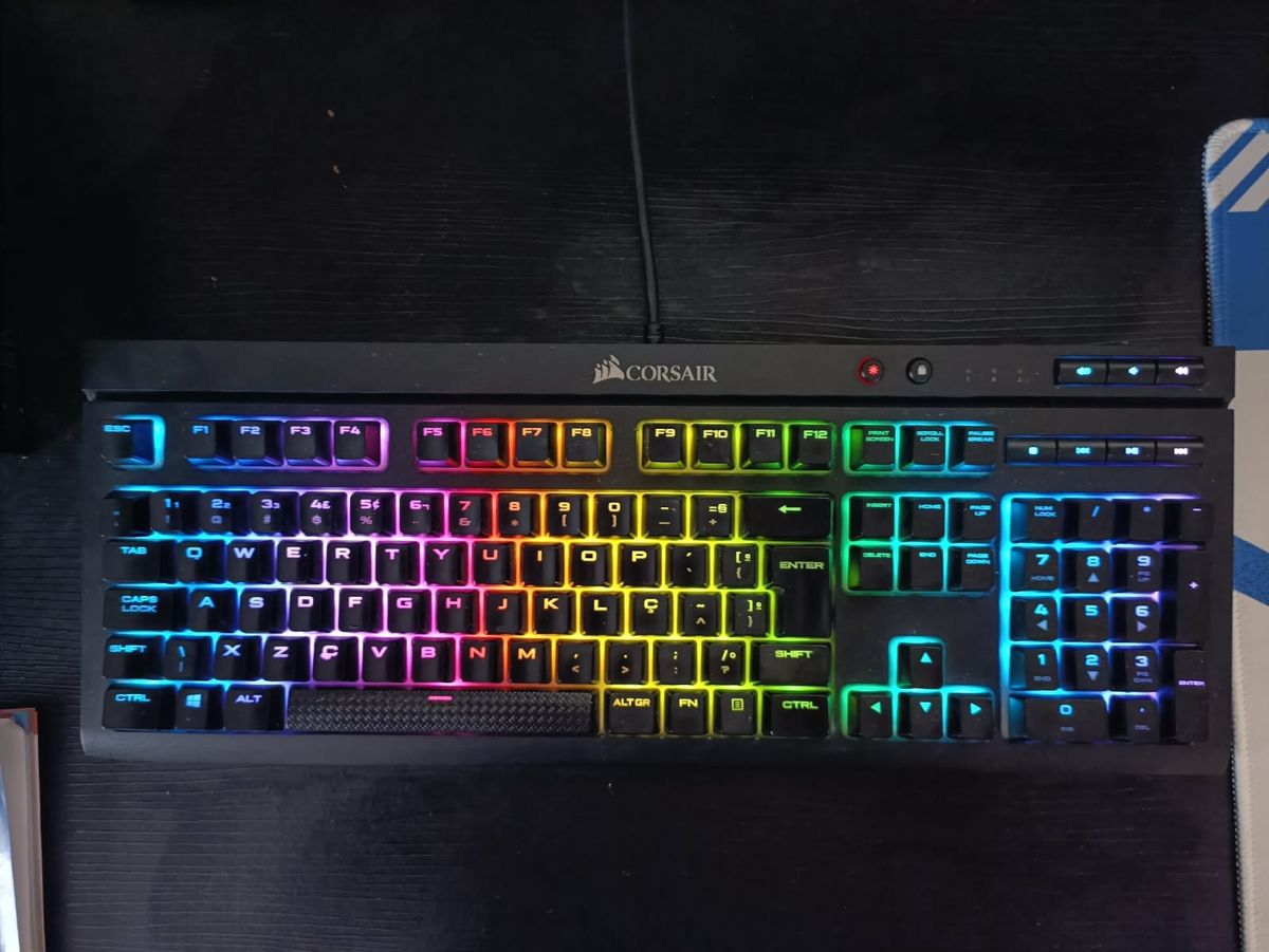 Teclado Mecânico Gamer Corsair K68, Rgb, Switch Cherry Mx Red, Abnt2 | Teclado p/ Computador ...