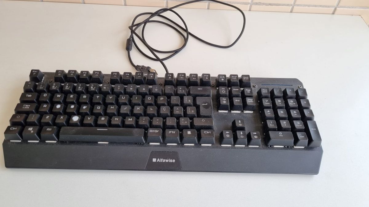 Teclado Mecânico Switch Blue Outemu. Alfawise V1. Usado! | Mouse p ...