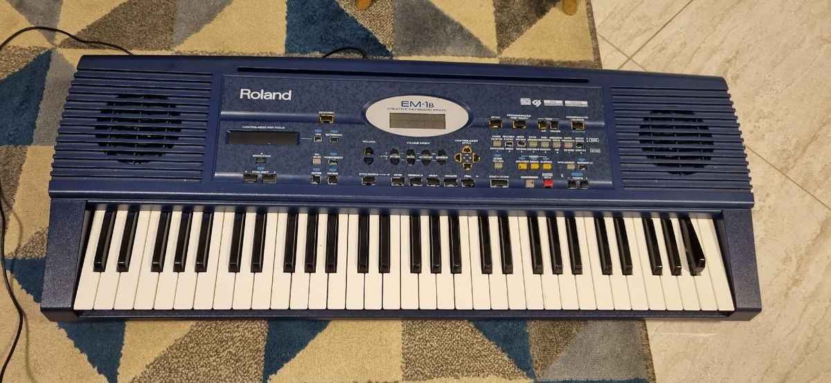 Teclado Roland Em-1b | Item de Música Roland Usado 86186321 | enjoei