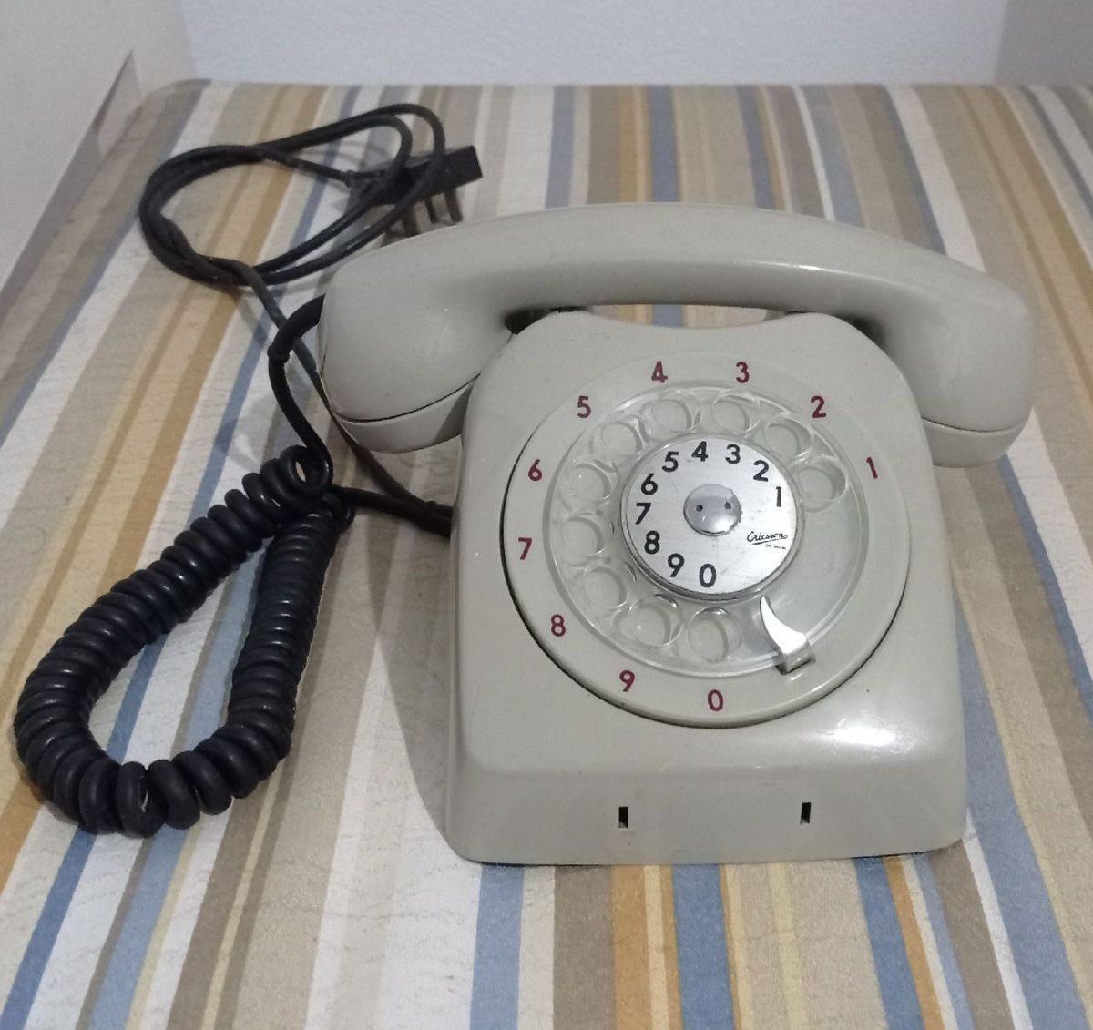 Telefone Fixo Retrô Antigo | Telefone Fixo Ericsson Usado 80409590 | enjoei