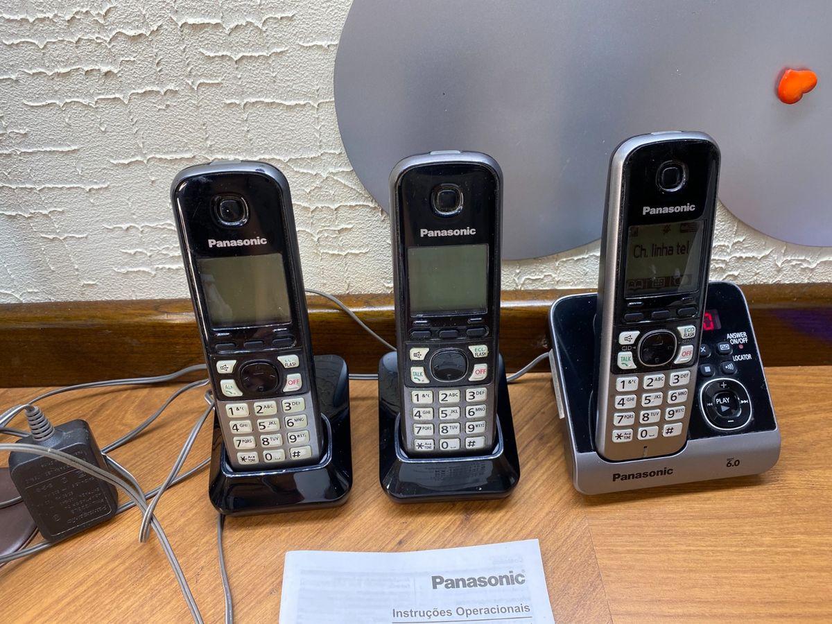 Telefone sem Fio Panasonic Combo Secretária Eletrônica (base + 2 Ramais) Black Piano | Telefone ...