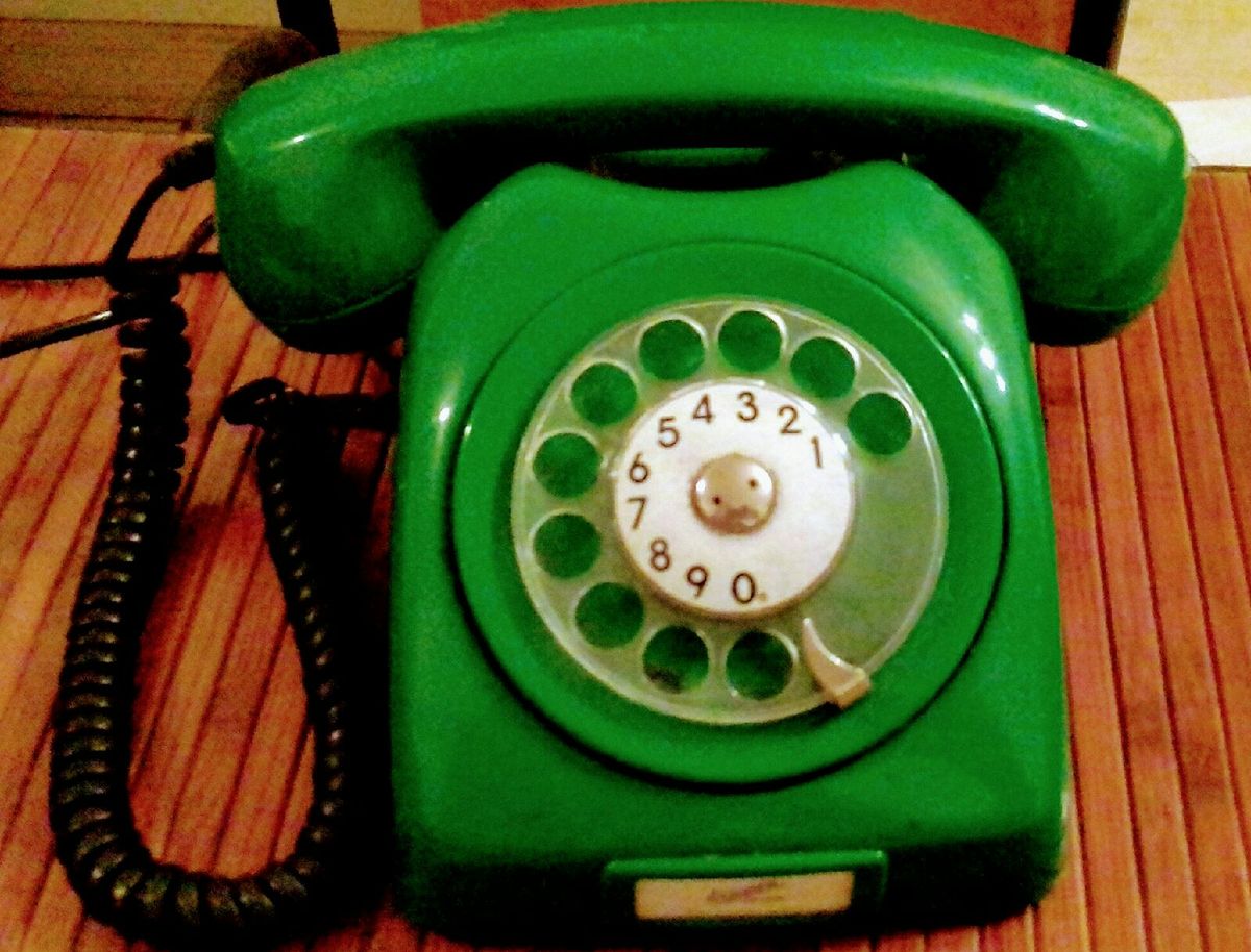 Telefone Verde Lindo Antigo Que Funciona | Telefone Fixo Usado 35974001 ...