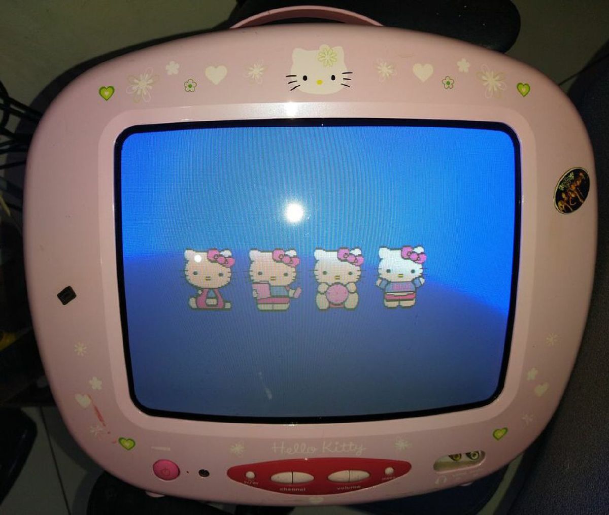 Televisão Hello Kitty 13 Polegadas | TV e Display Hello Kitty Usado ...