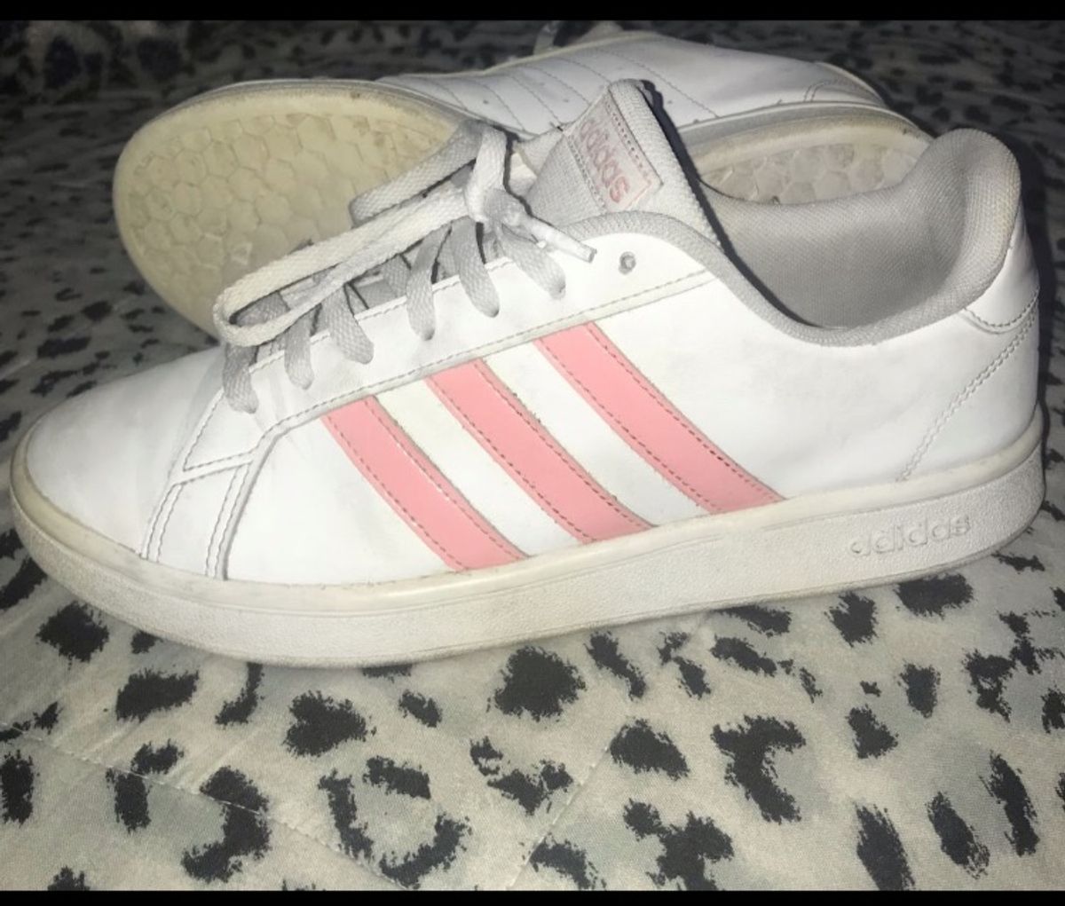 Tênis Adidas 36 Branco com Listra Rosa | Tênis Feminino Adidas Usado ...