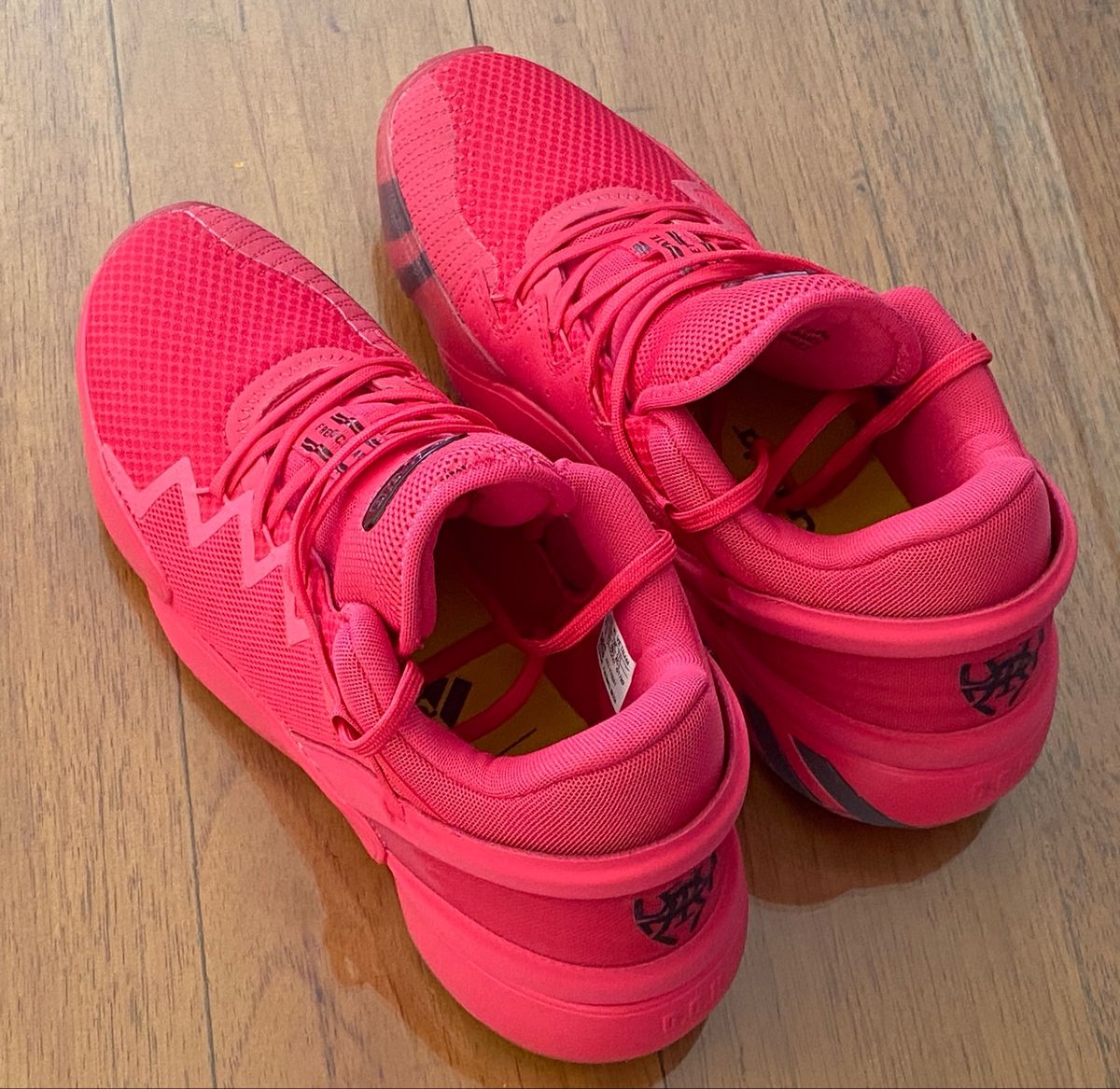 Tenis Adidas Don Issue 2 Crayola Vermelho | Tênis Masculino Adidas ...