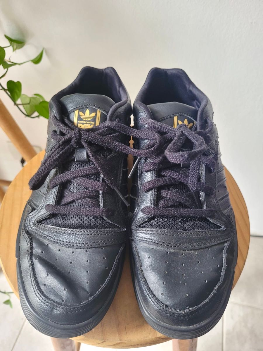 Tênis Adidas Masculino Tamanho 40 - Modelo Série Especial - Rodrigo Tx ...