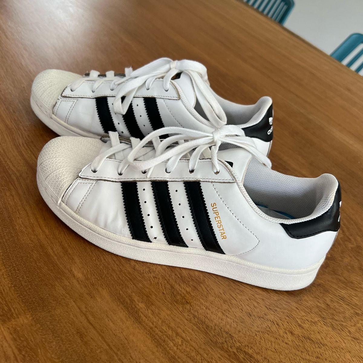 Tênis Adidas, Modelo Super Star, Numeração 36, Pouco Usado | Tênis ... Tênis Adidas, Modelo Super Star, Numeração 36, Pouco Usado | Tênis ...