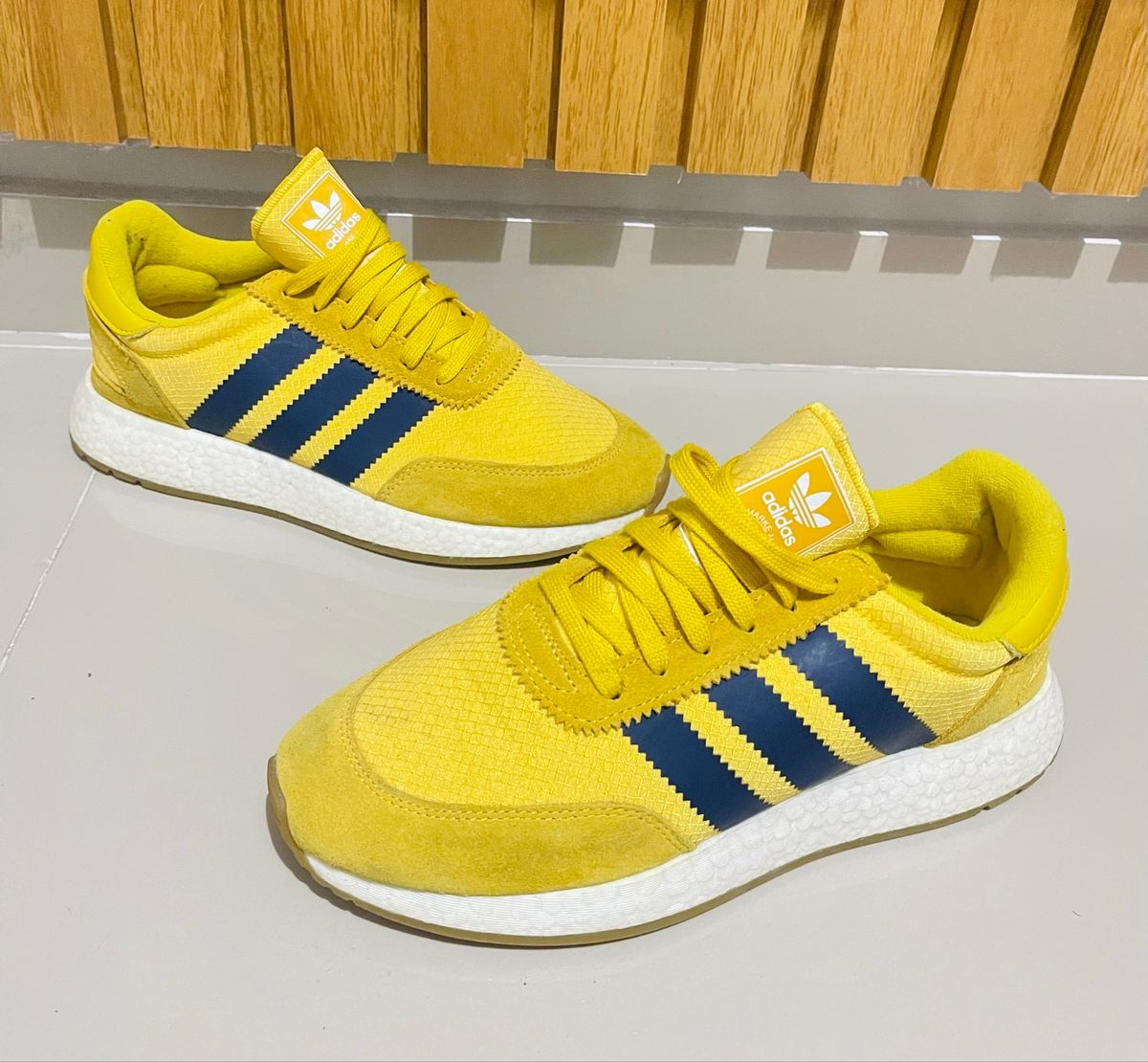 Tênis Adidas Originals I-5923 Iniki Boost Tribe Yellow | Tênis ...