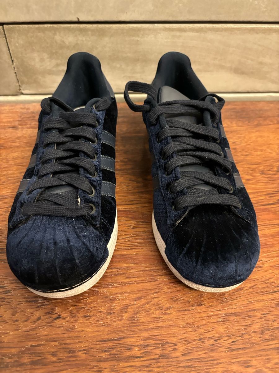 Tênis Adidas Superstar em Veludo Azul Marinho | Tênis Feminino Adidas ...