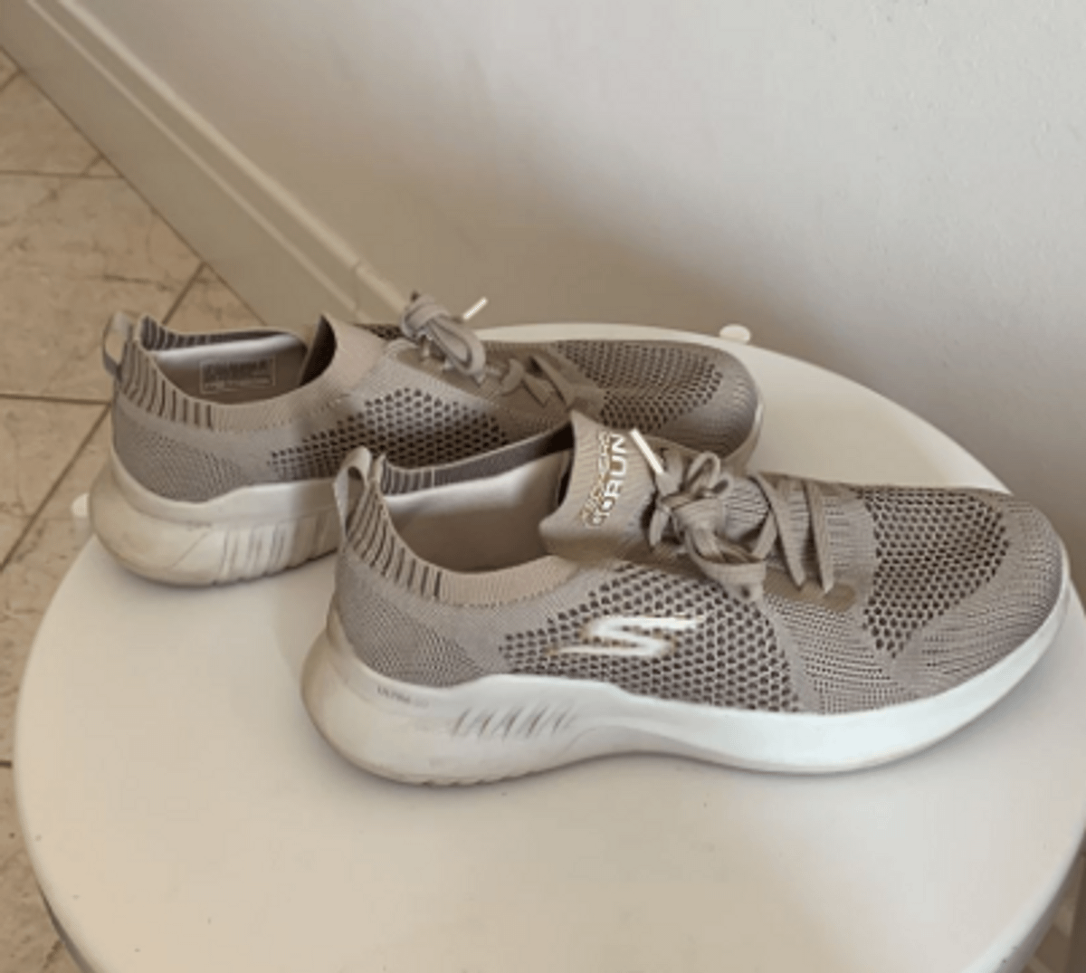 Tenis Air Cooled Goga Mat Go Run | Tênis Feminino Skechers Usado 76992880 | enjoei