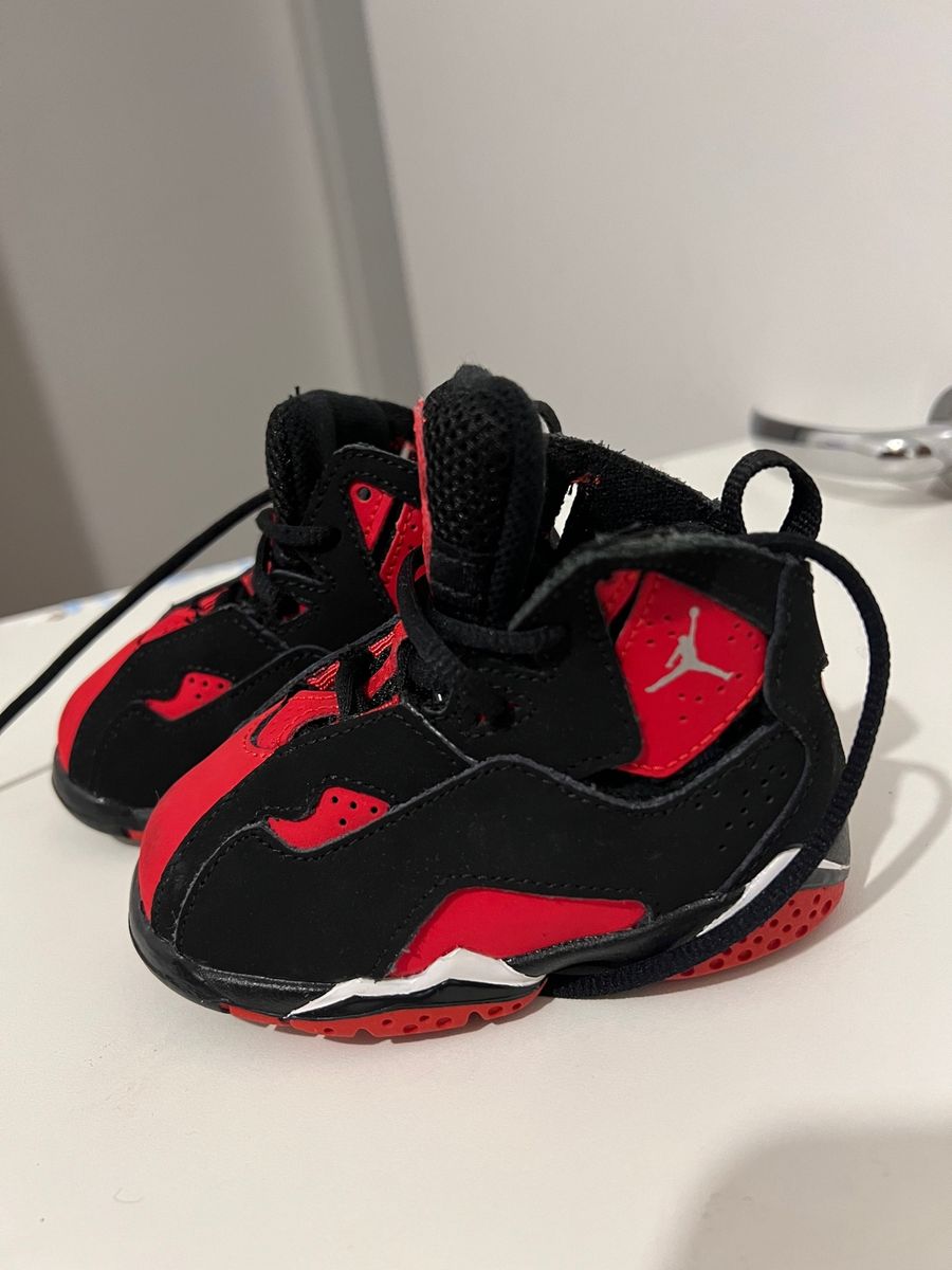 Tênis Air Jordan Bebê | Calçado Infantil para Bebê Nike Usado 86518308 ...