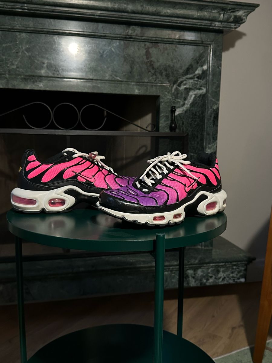 Tenis Air Max Plus Tn - Rosa Roxo e Preto | Tênis Feminino Nike Usado ...