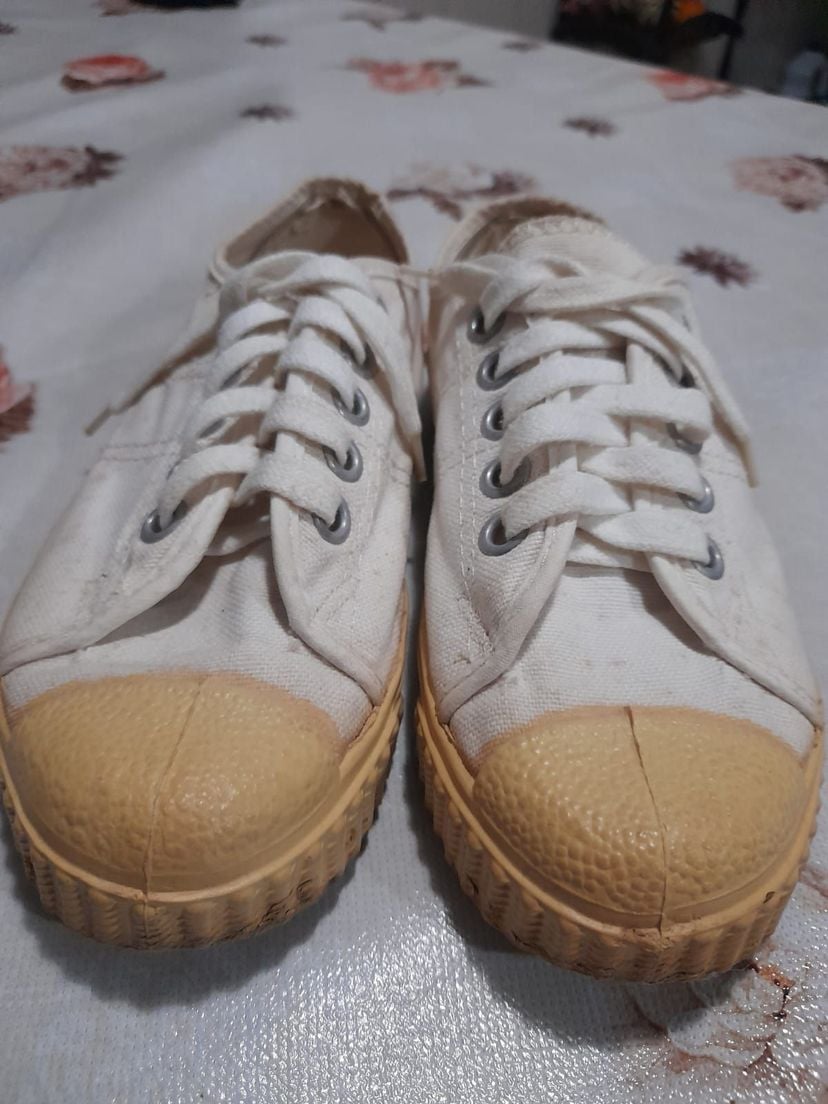 Tênis Antigo Bamba Anos 80 Original | Cacareco Bamba Usado 102439101 ...