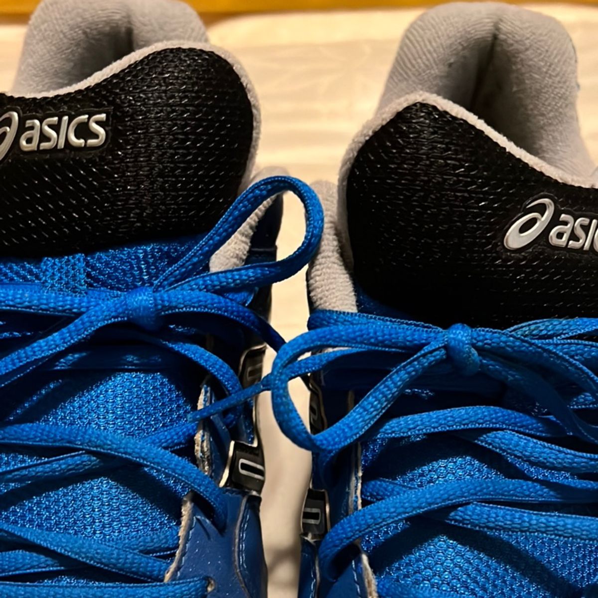 Tênis Asics 43 | Roupa Esportiva Masculino Asics Usado 78047830 | enjoei