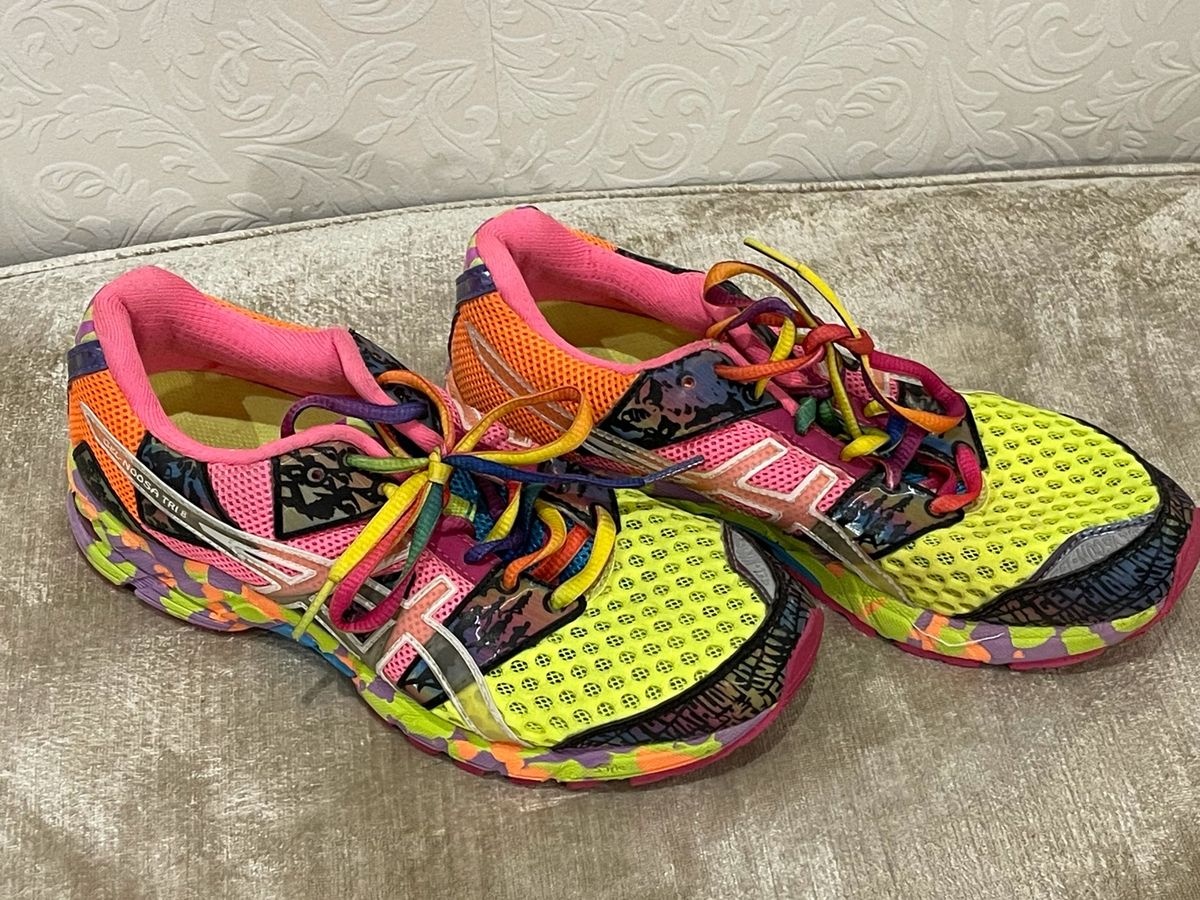 Tenis Asics Colorido, Moderno, Fashion !!! | Tênis Feminino Asics Usado ...