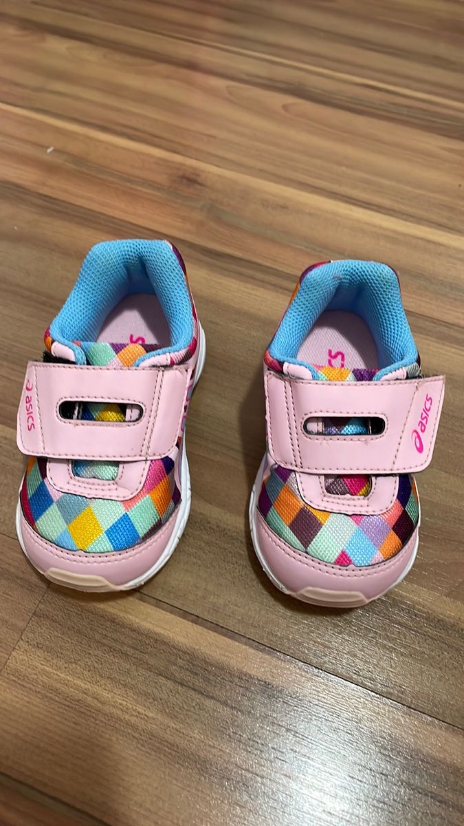 Tênis Asics Tam 22 | Calçado Infantil para Meninas Asics Usado 85638131 ...