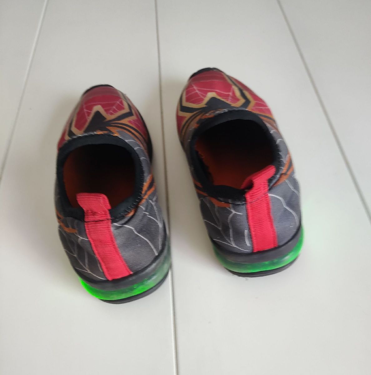 Tênis Bibi Que Acende | Calçado Infantil para Meninos Bibi Usado ...