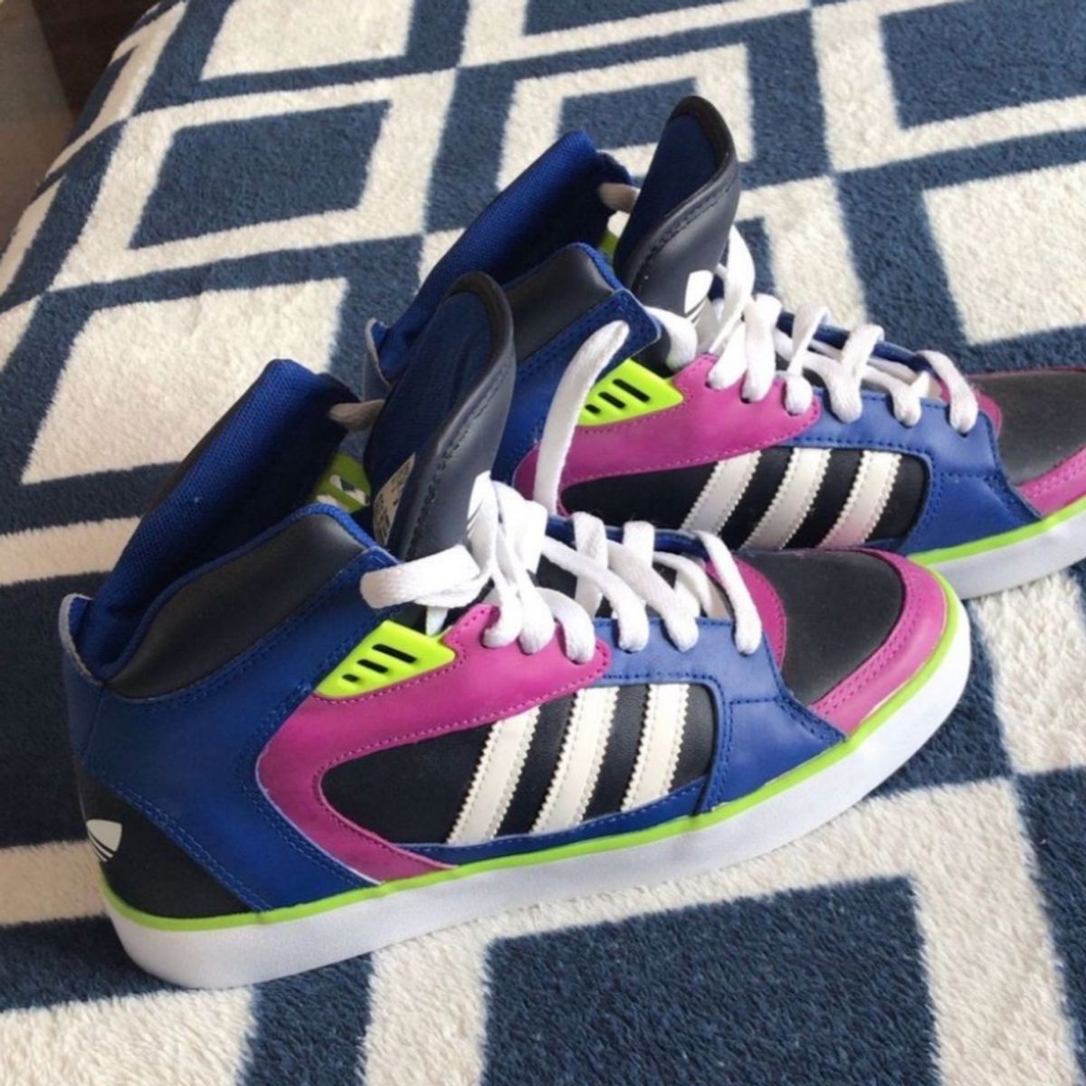 Tênis Botinha Adidas | Tênis Feminino Adidas Usado 81329393 | enjoei