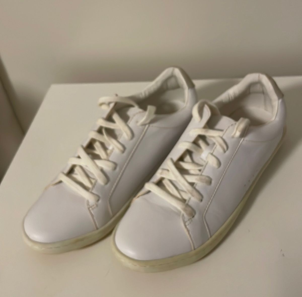 Tênis Branco Zara em Couro Ecológico!! | Tênis Feminino Zara Usado ...