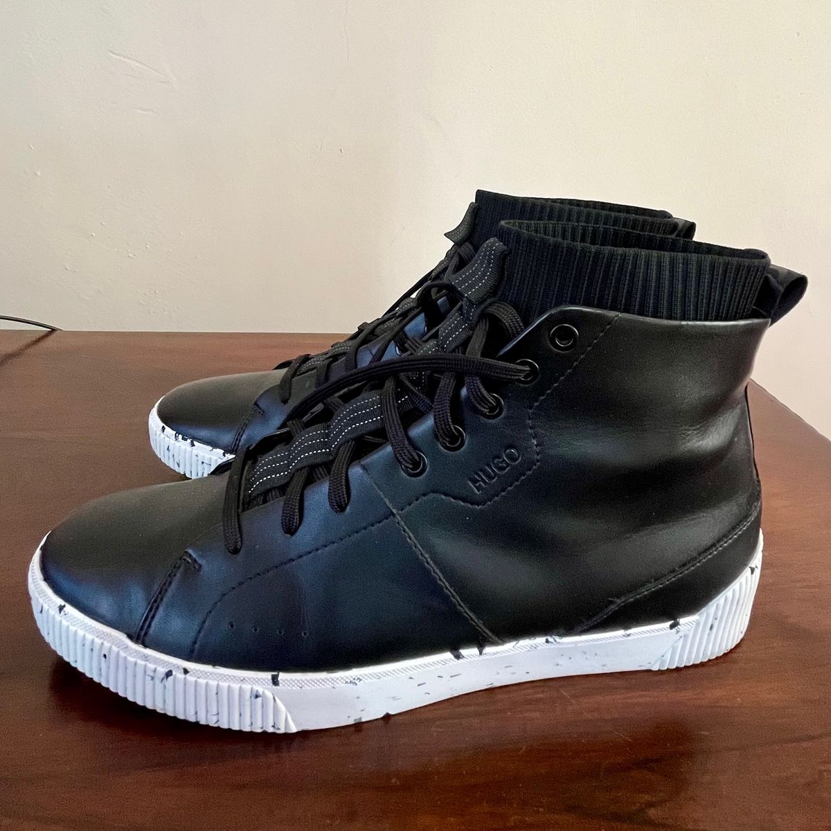 Tenis Cano Alto Hugo Boss | Tênis Masculino Hugo Boss Usado 95679034 ...