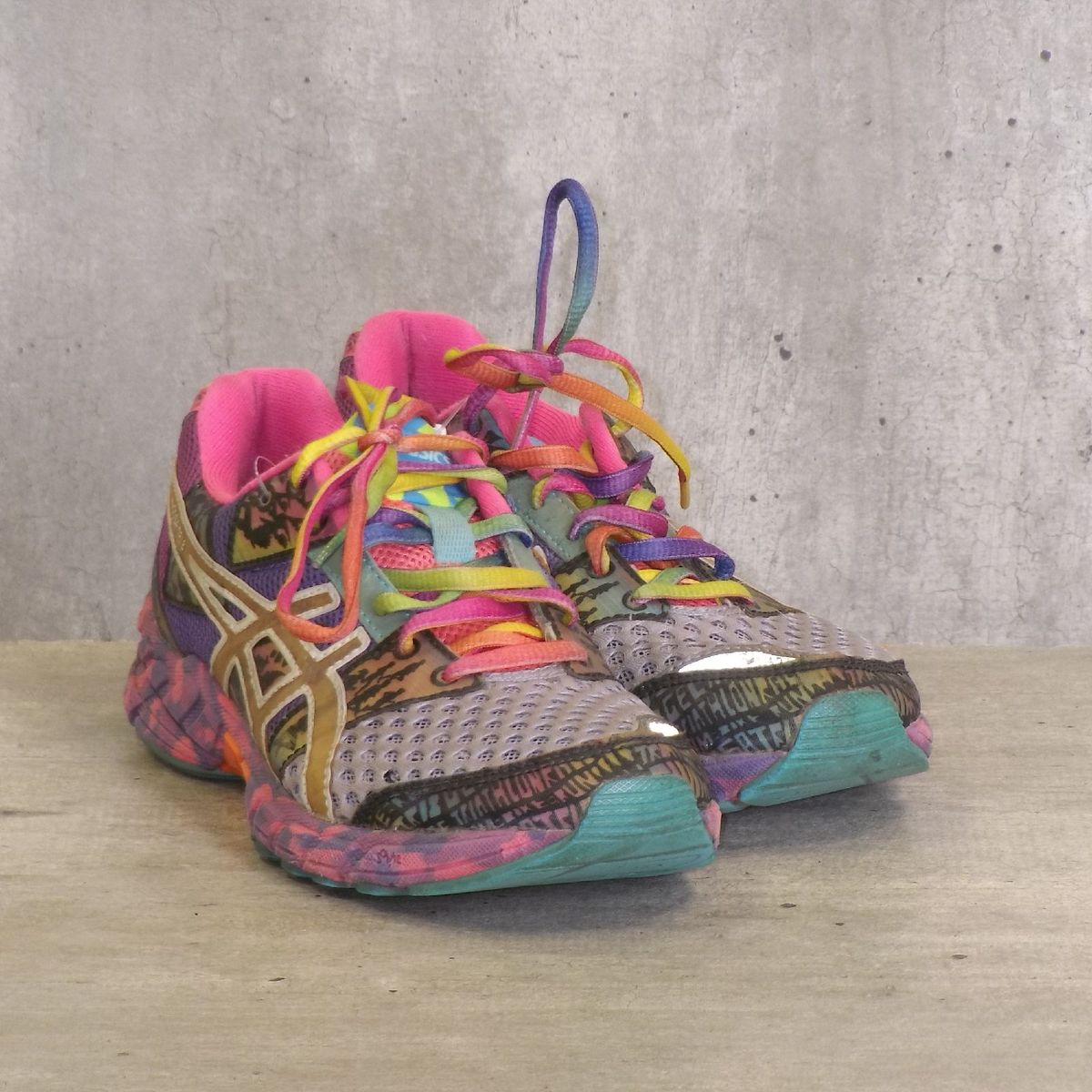 Tênis Colorido Asics | Tênis Feminino Asics Usado 75778493 | enjoei