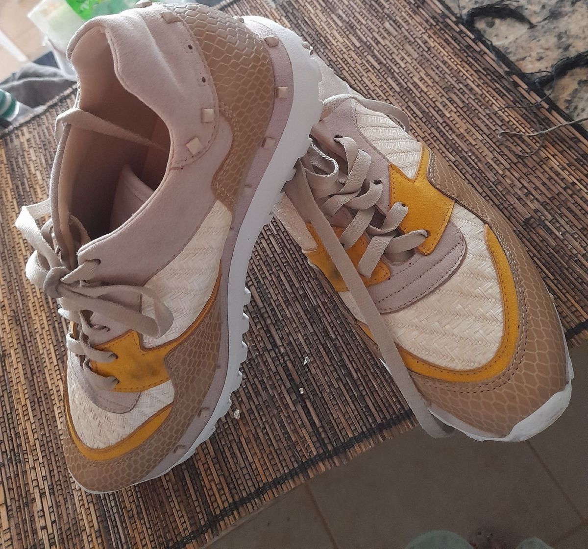 Tênis Colorido com Spaike | Tênis Feminino Constance Usado 71983888 ...