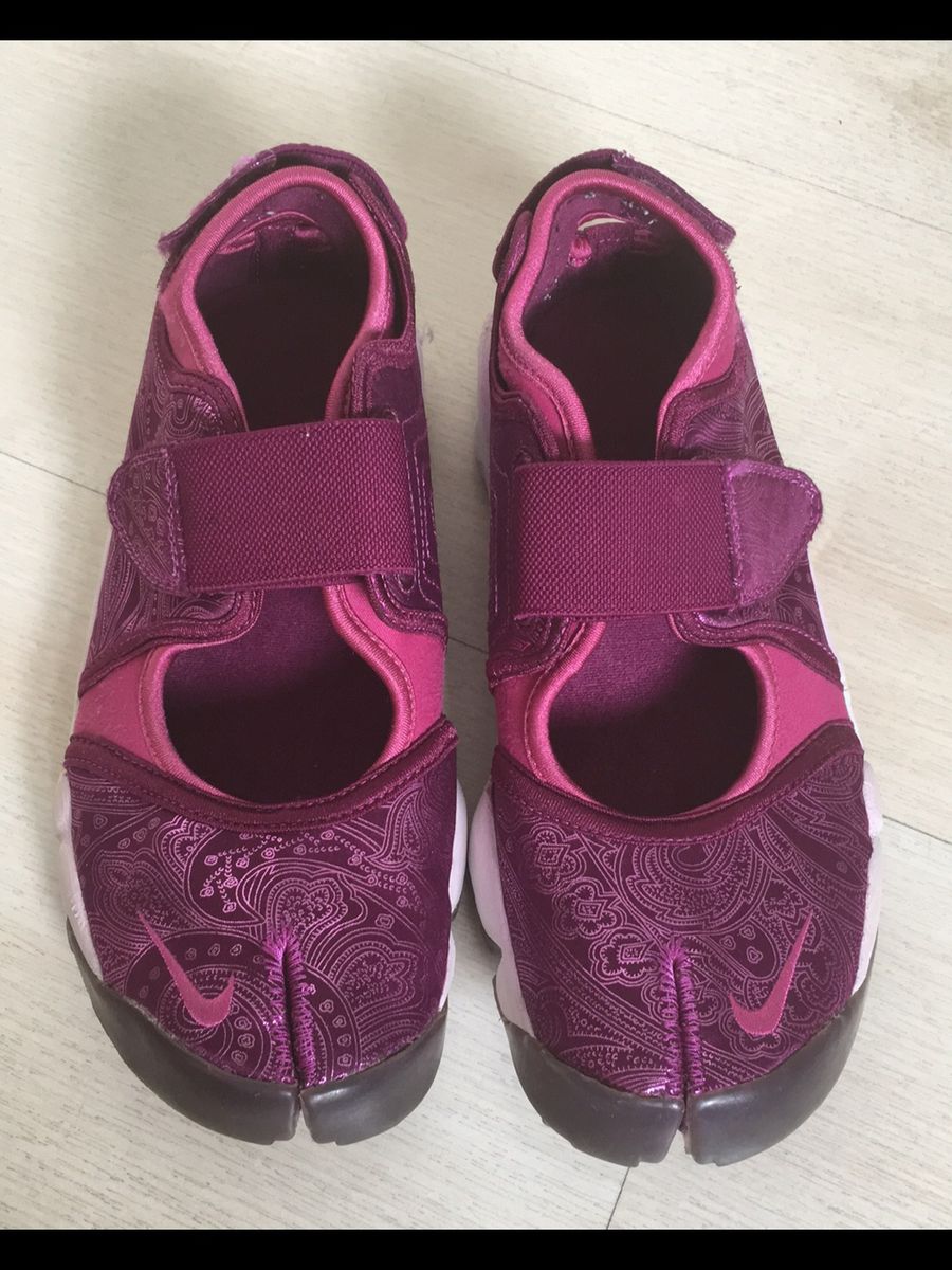 Tenis com Dedão Separado | Tênis Feminino Nike Usado 32496359 | enjoei