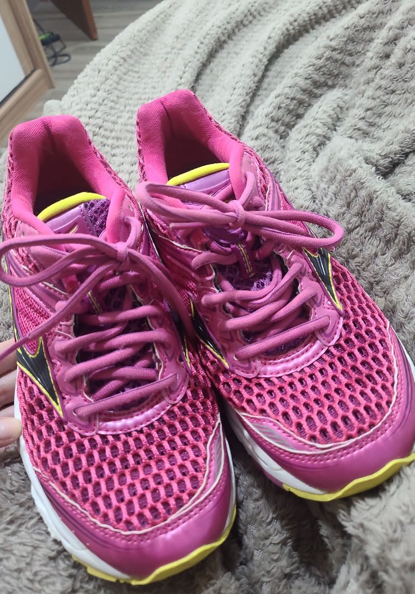 Tênis em Ótimo Estado Única Dona | Tênis Feminino Mizuno Usado 84090059 ...