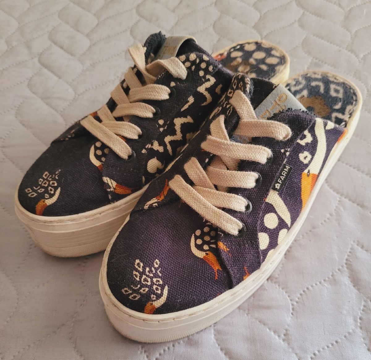 Tênis Farm Coleção Tucanos | Tênis Feminino Farm Usado 75219177 | enjoei