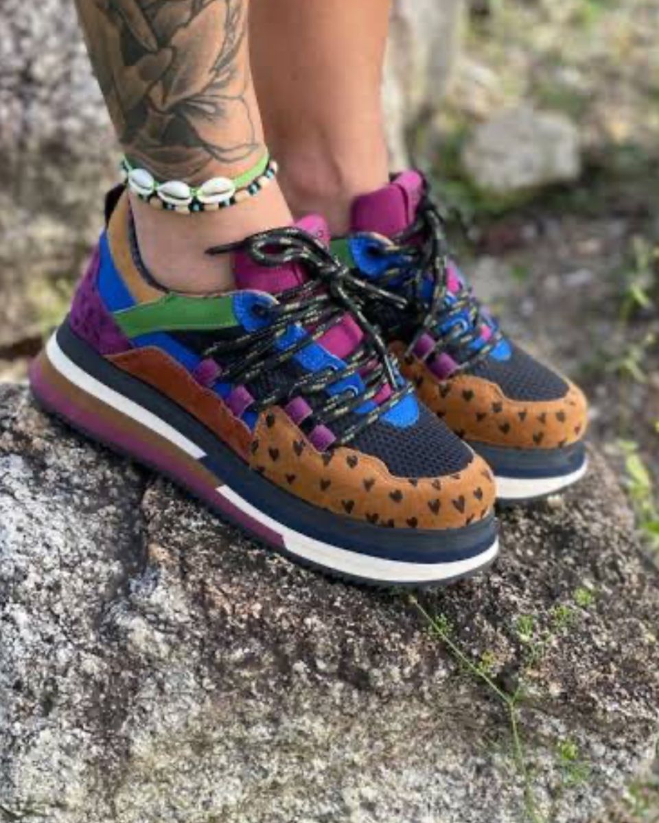 Tênis Farm Coração | Tênis Feminino Farm Nunca Usado 128399429 | enjoei