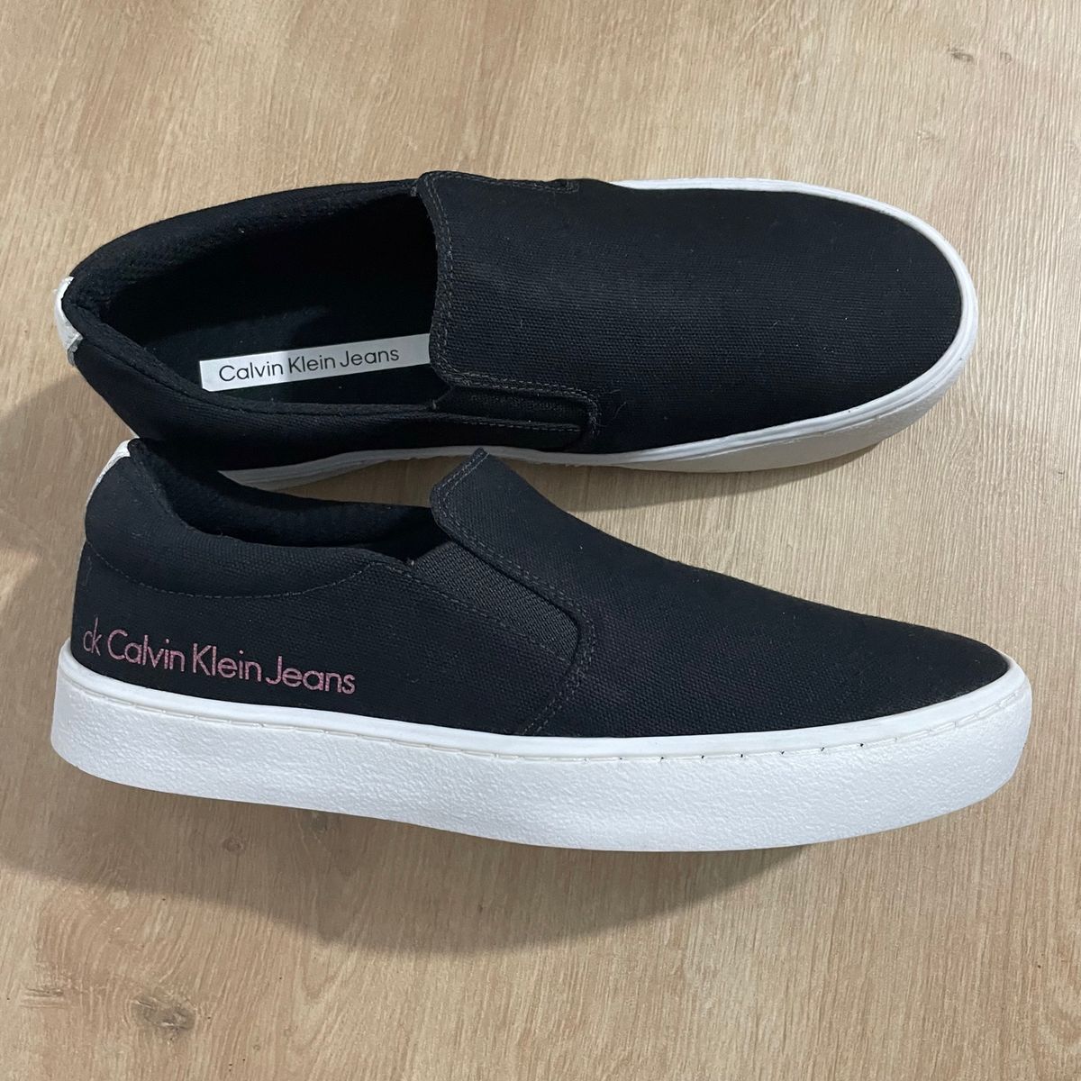 Tênis Feminino Slip On Calvin Klein Jeans Novo | Tênis Feminino Calvin ...
