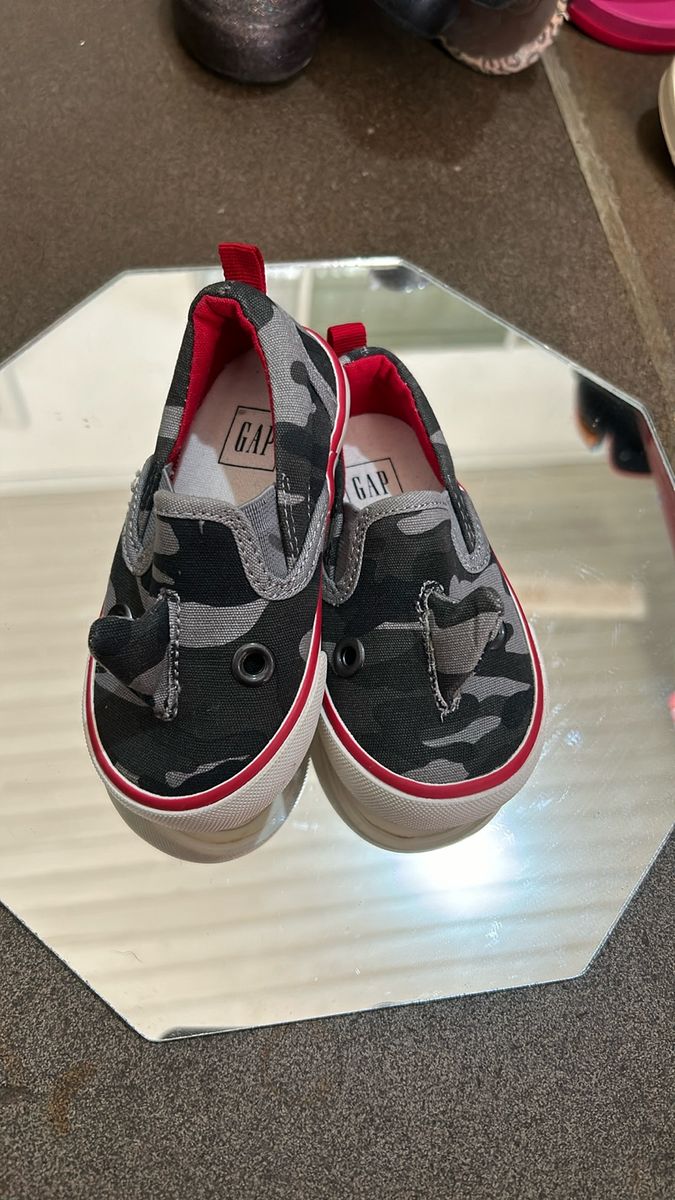Tênis Gap Super Tubarão! Maravilhoso | Calçado Infantil para Bebê Gap ...