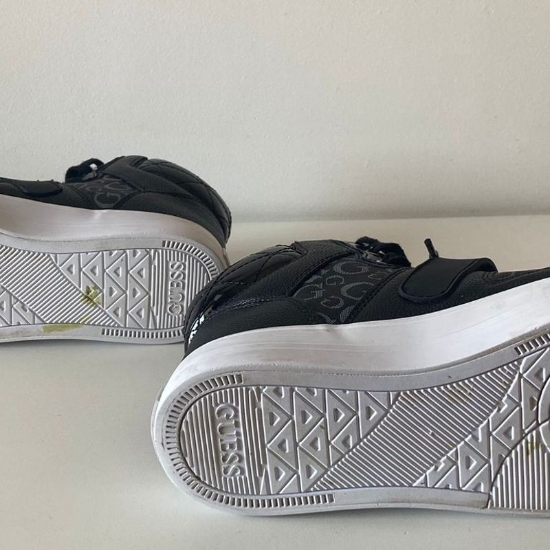 Tênis Guess Original, 37, Comprado Nos Estados Unidos. Cano Tênis Guess Original, 37, Comprado Nos Estados Unidos. Cano