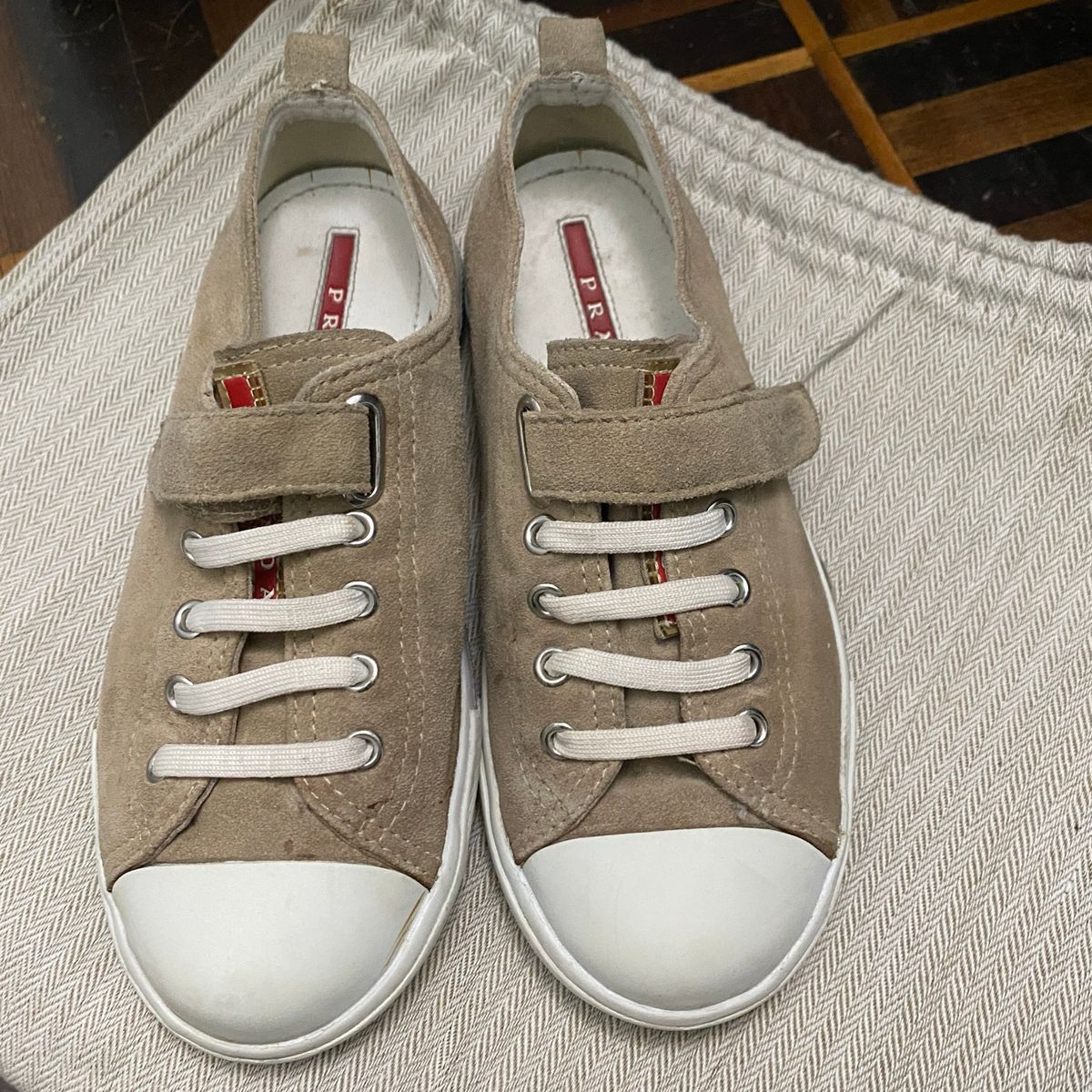 Tenis Infantil Prada Original Couro Camurça Nobuck Legitimo Velcro ...