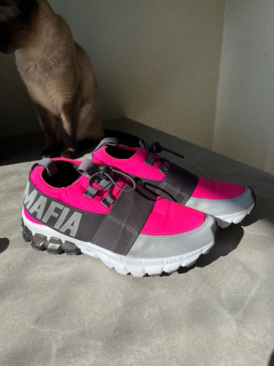 Tenis La Bella Mafia Rosa | Tênis Feminino La Bella Mafia Usado ...