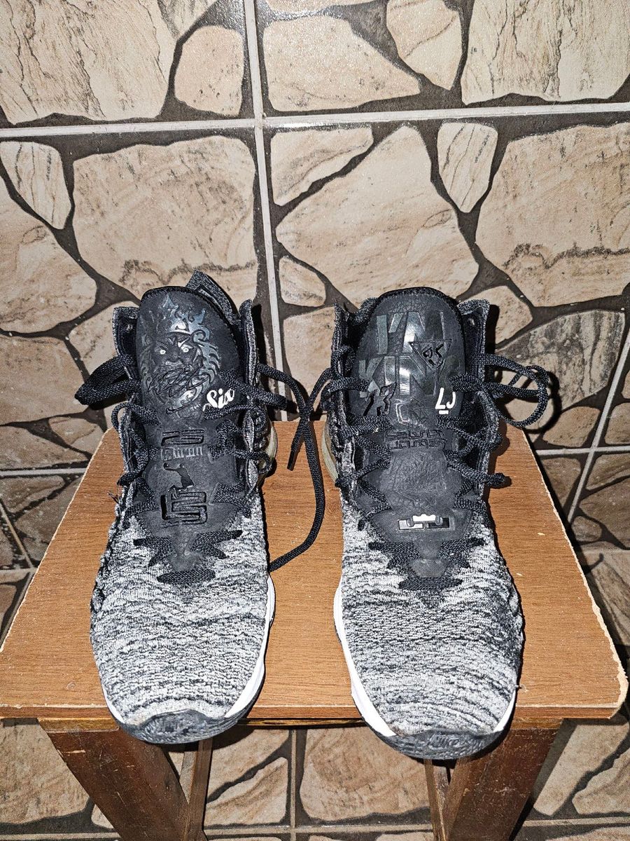 Tênis Lebron 17 | Tênis Masculino Nike Usado 107543743 | enjoei
