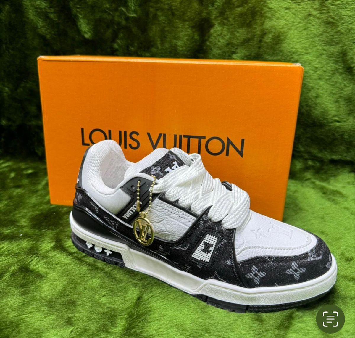 Tênis Louis Vuitton Skate Sneaker Preto e Branco Novo Importado Tamanho ...